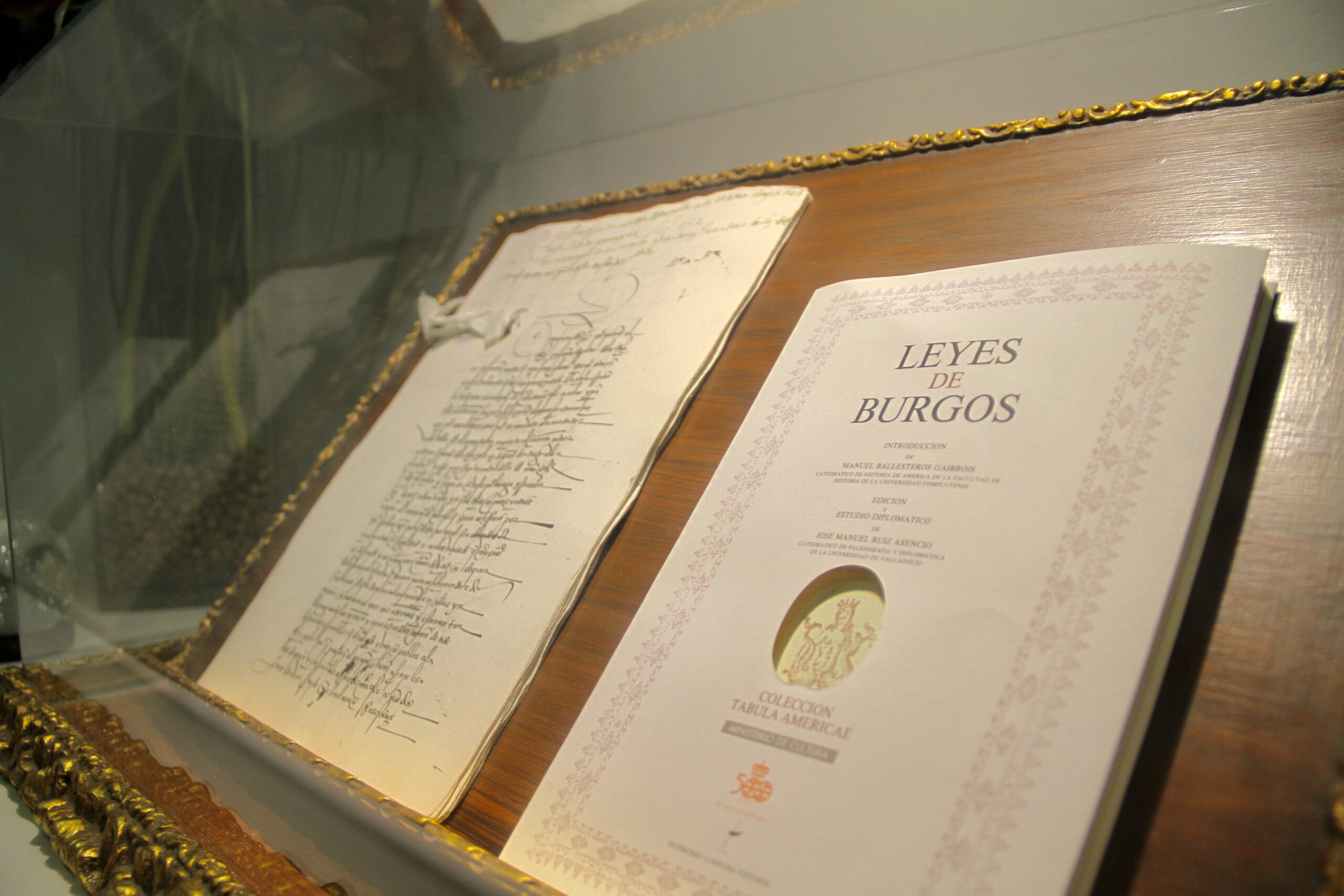 Notaría - Notarios Serrano 1